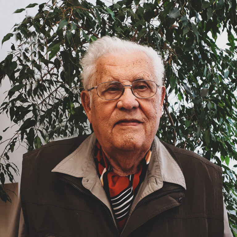 Biography – Prof. Gabriel Timár